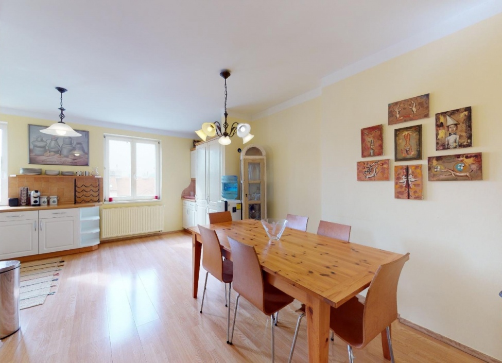 Prodej bytu 4+1, Praha Vinohrady -139m|Prodej bytů Praha 2